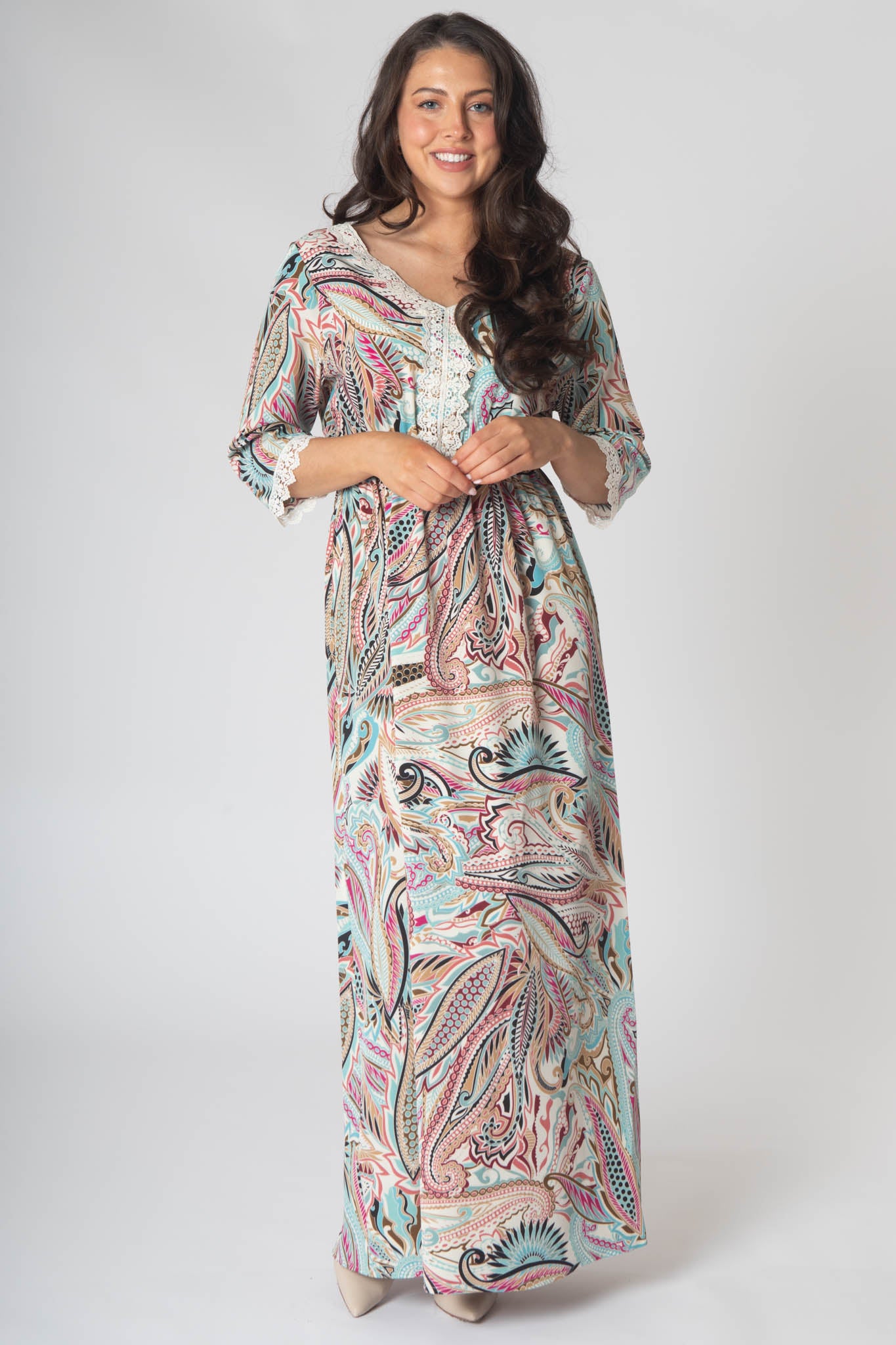 Fleur Maxi Dress With Lace V-Neck Detailing - Black & Mint – La Creme ...